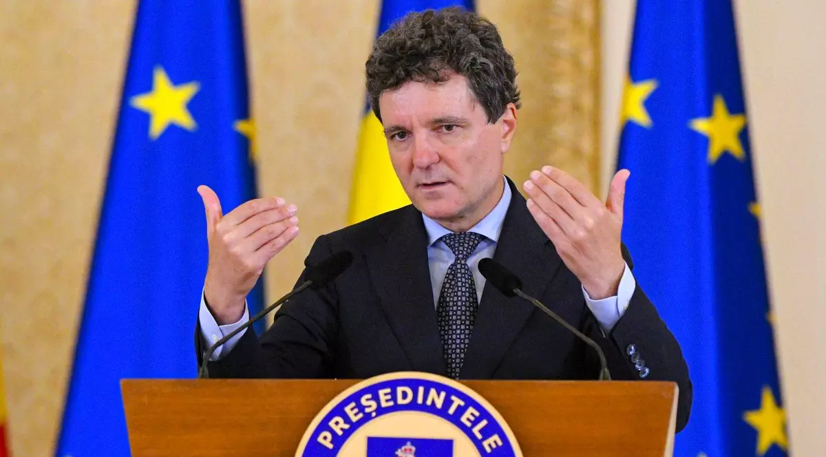 Ce oameni vrea Nicușor Dan să conducă SRI și SIE