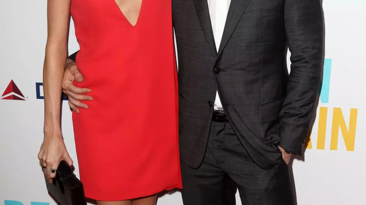 Adam Levine A Devenit Tată. Ce Nume A Ales Pentru Fetița Lui | Libertatea