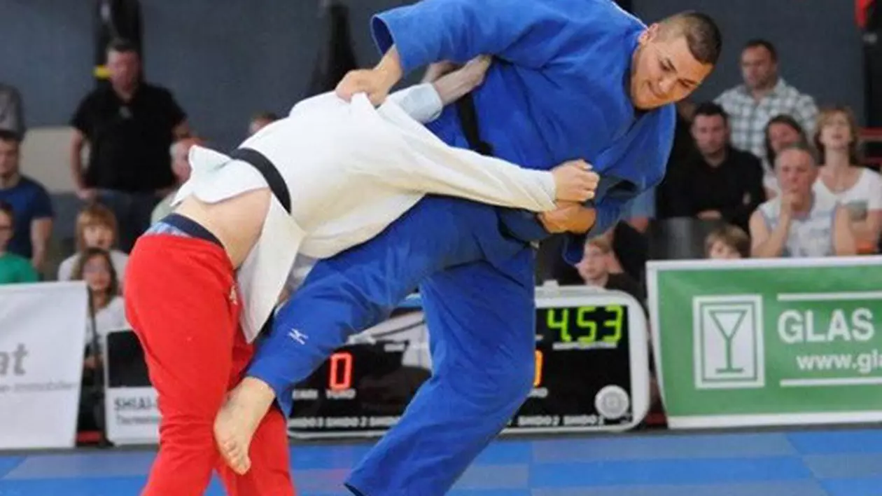 Daniel Natea, Medaliat Cu Aur La Mastersul De Judo De La Guadalajara ...