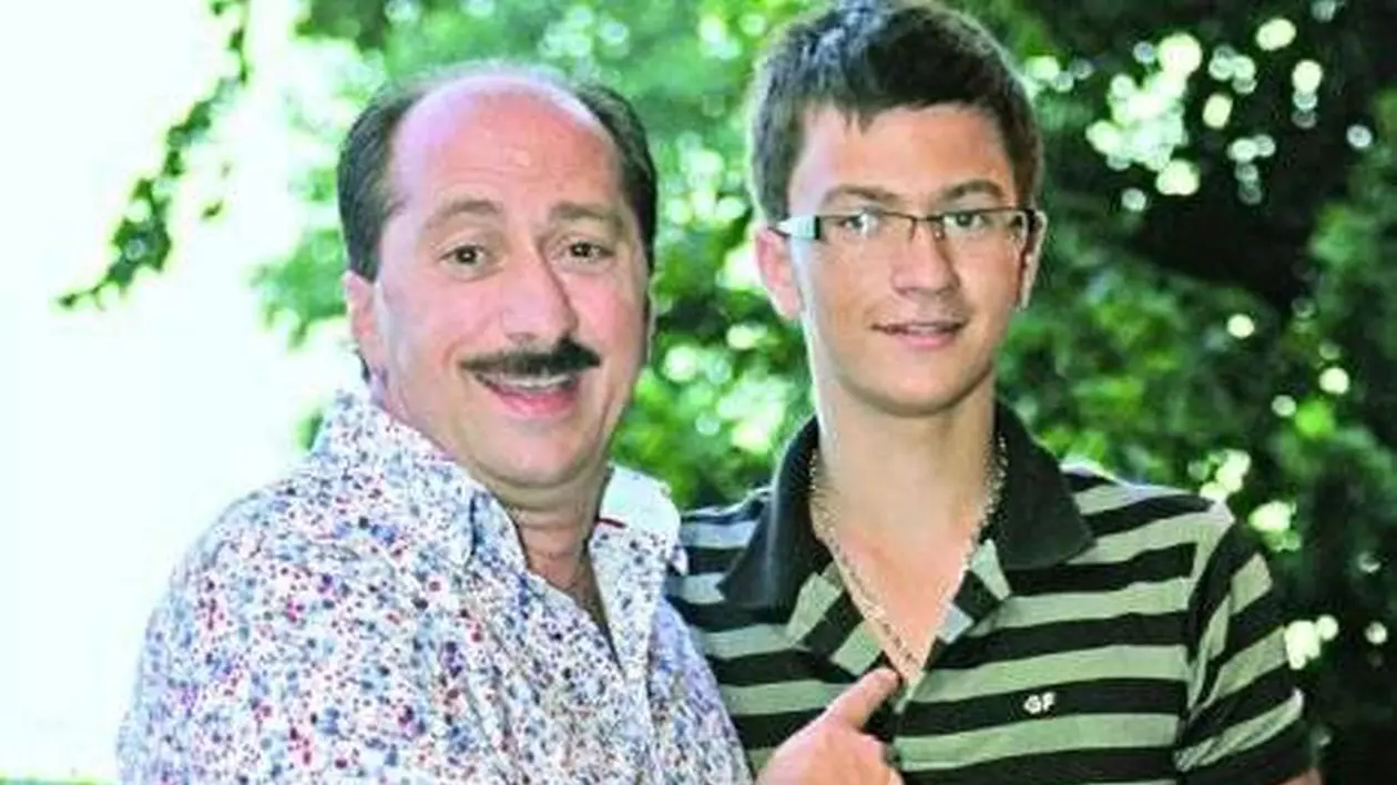 BUCURIE PENTRU GABRIELA FIREA ŞI ROMICĂ ŢOCIU! COPIII LOR AU LUAT BAC ...