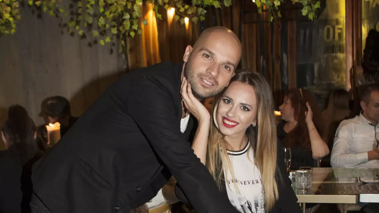 FOTO EXCLUSIV / Cum Arată Iubita Lui Andrei De La Alb Negru în A șasea ...