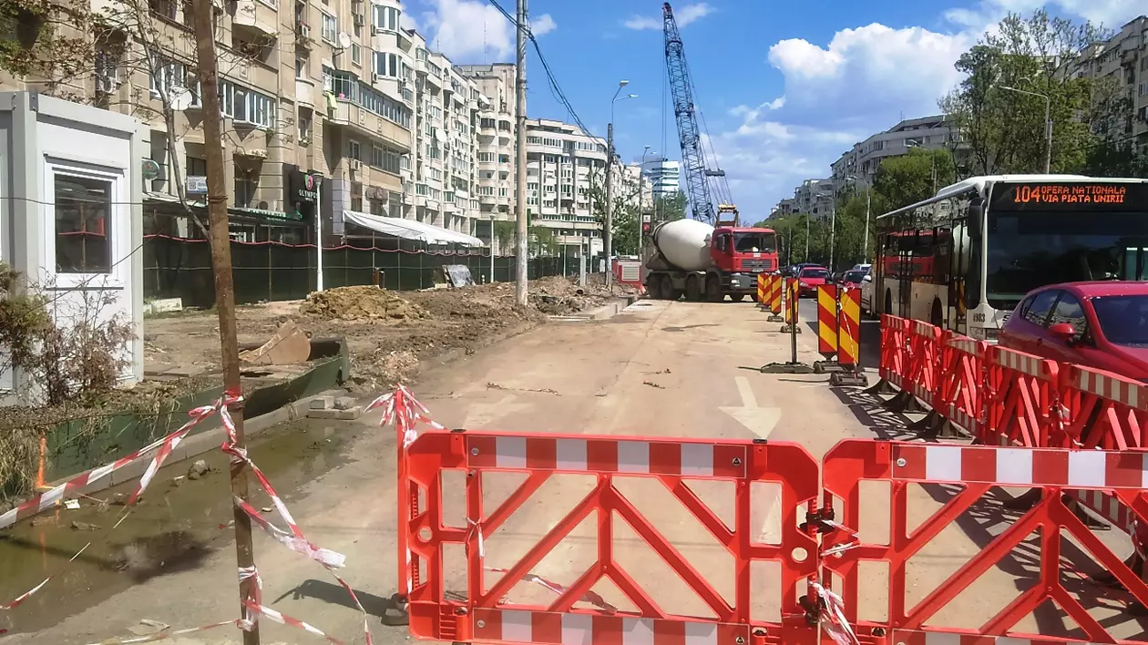 Linia 104 Funcţionează Pe Un Traseu Modificat în Ambele Sensuri | Libertatea