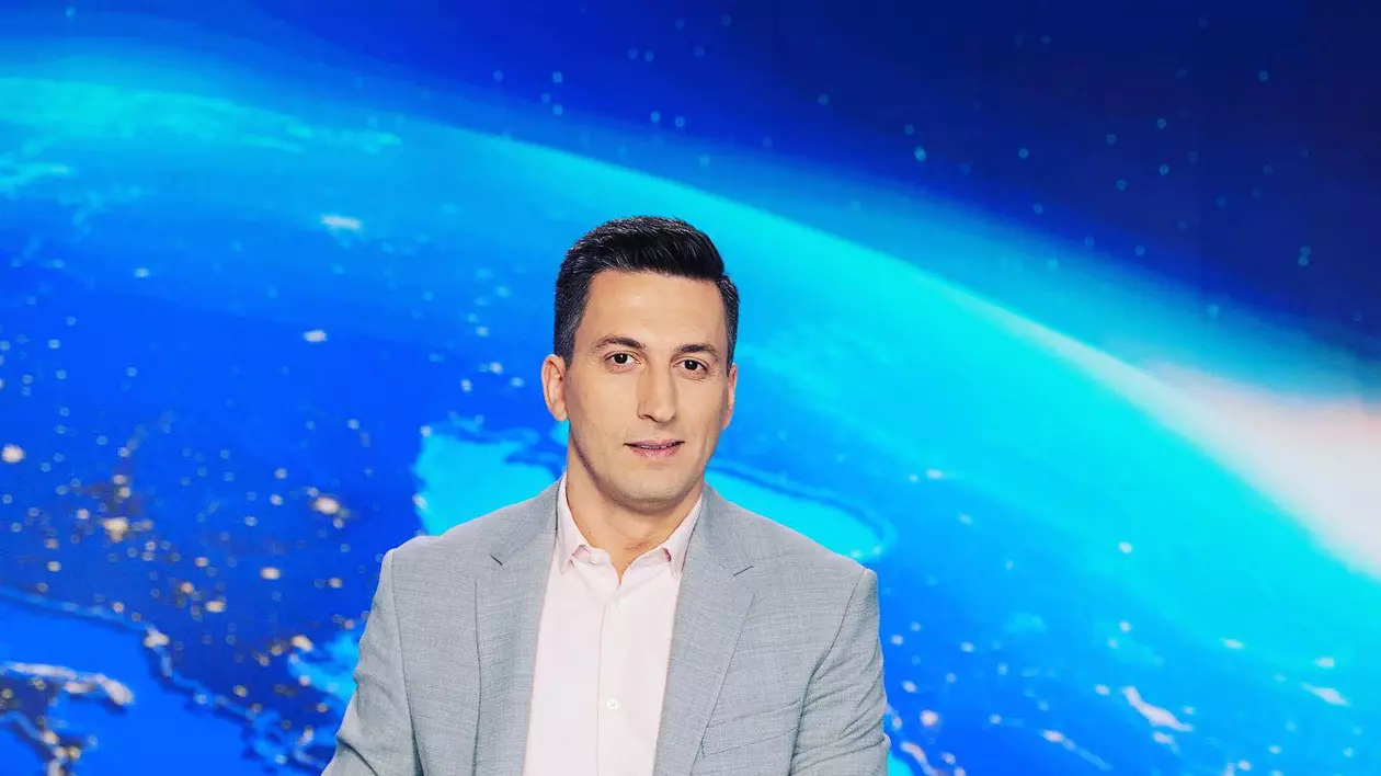 Motivul Pentru Care Cosmin Stan Lipsește De La Știrile Pro TV. Cine L-a ...