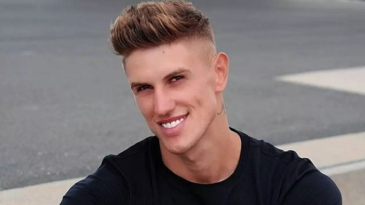 Viața Neștiută A Lui Alex Delea De La „Survivor România”. Ce Trecut ...