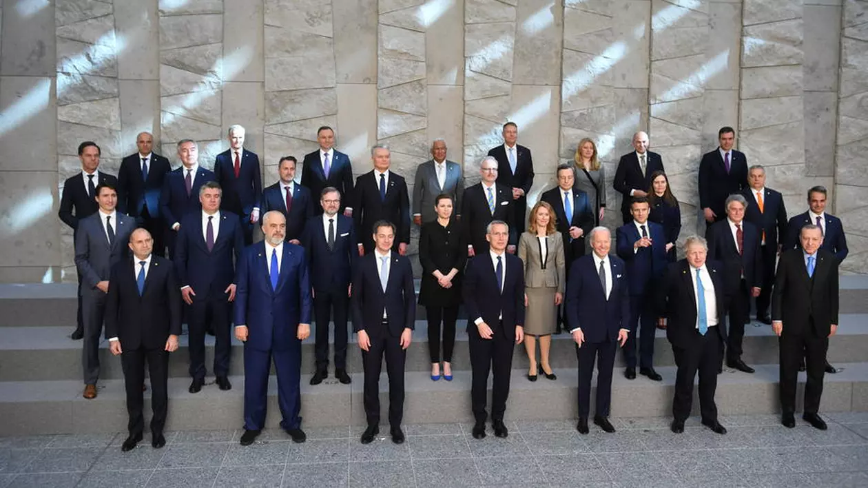 NATO înființează Patru Noi Grupuri De Luptă, Unul în România. Ce ...