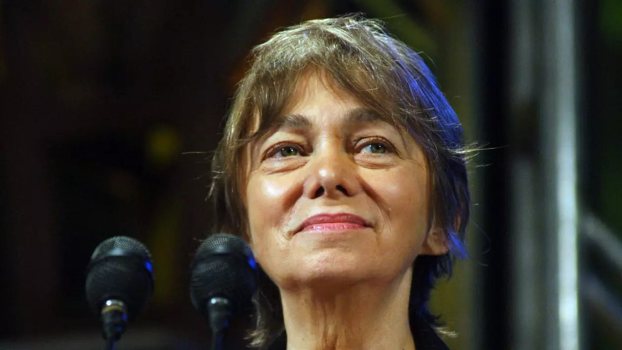 A Murit Valeria Seciu, Una Dintre Marile Actrițe De Teatru Ale ...