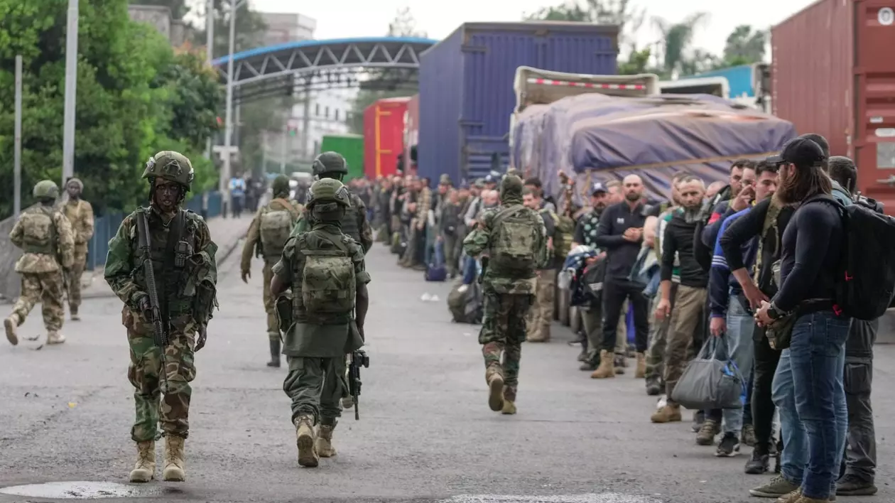 Mărturia Unuia Dintre Mercenarii Români înfrânți în Congo și Care S-au ...