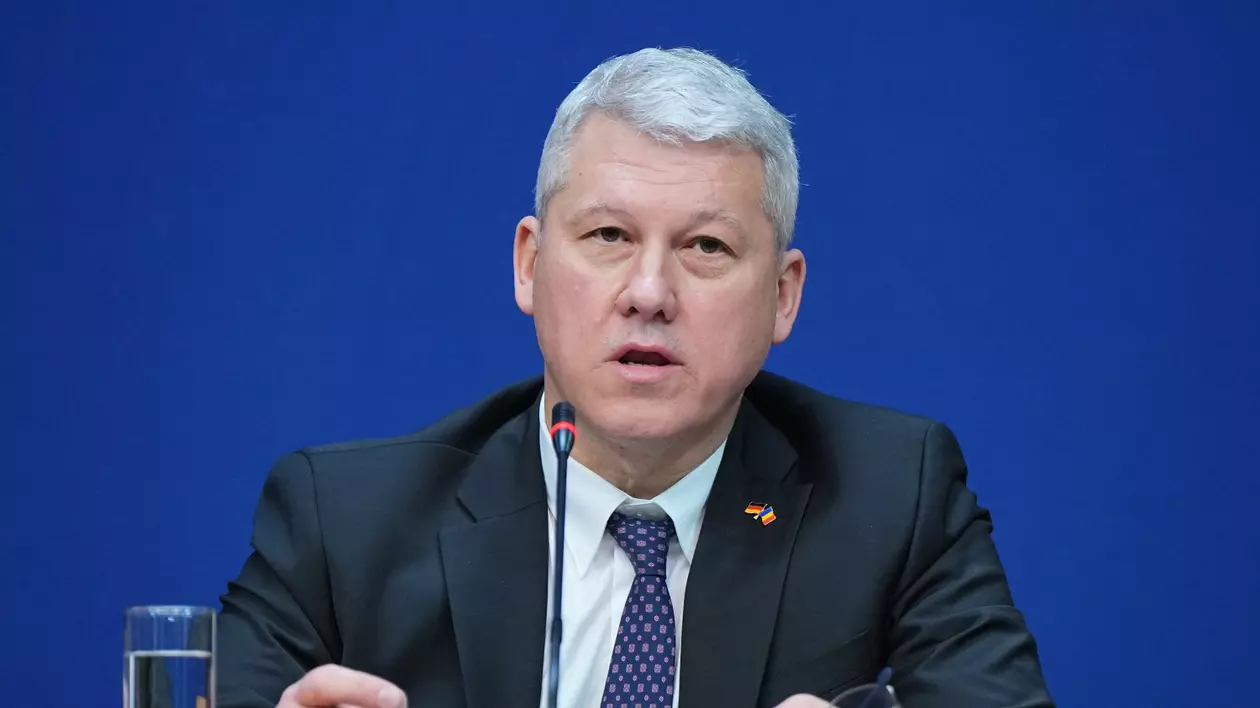 Cătălin Predoiu, Acuzat De Călin Georgescu Că Vrea șefia SRI. Reacția ...