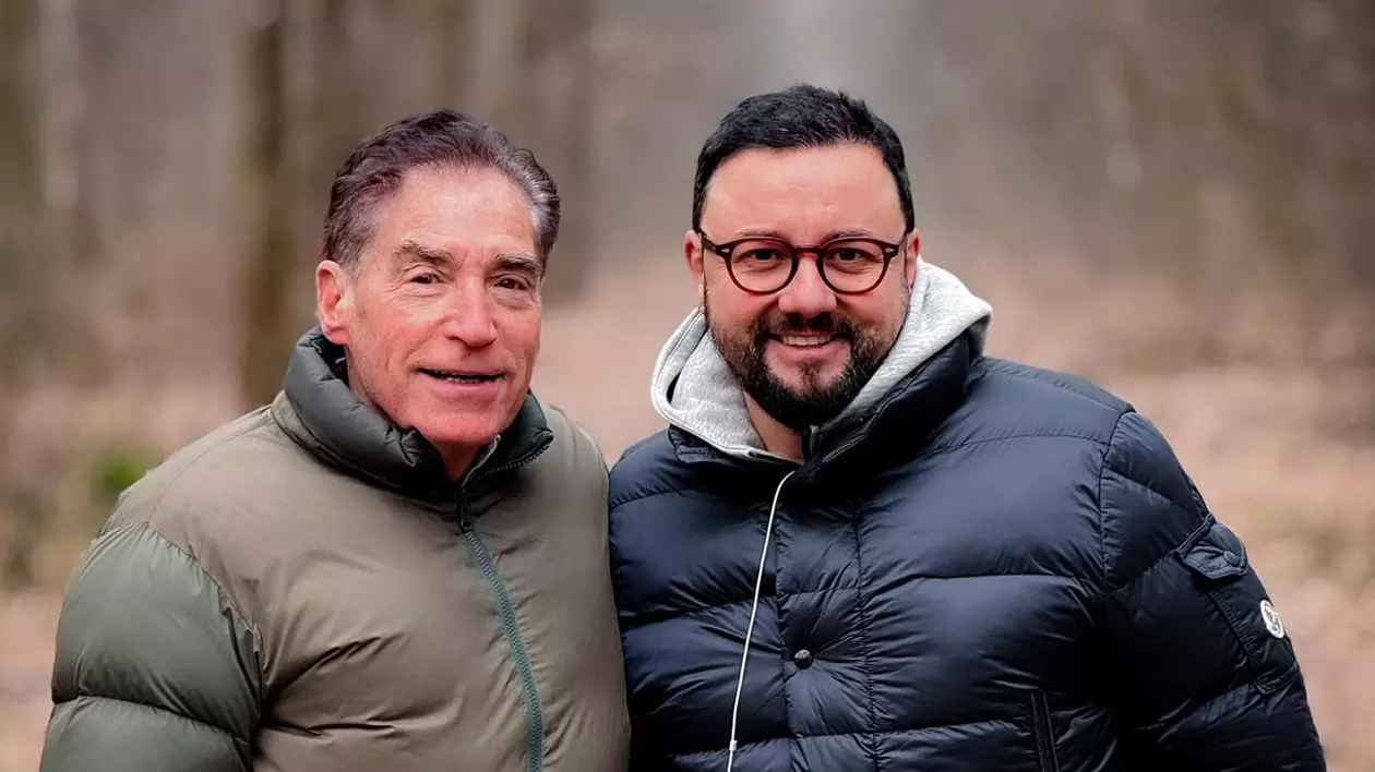 Cum L-a Surprins Cătălin Măruță Pe Petre Roman în Pădure. Prezentatorul ...
