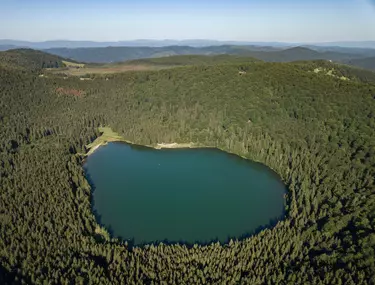 Lacul Sfânta Ana - Singurul Lac Vulcanic Din România. Trasee și ...