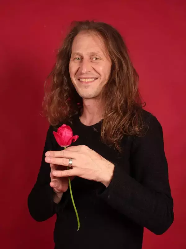 Mircea Solcanu Nu Mai Vrea Să Urce Pe Scenă, După Ce A Luat Licența în ...