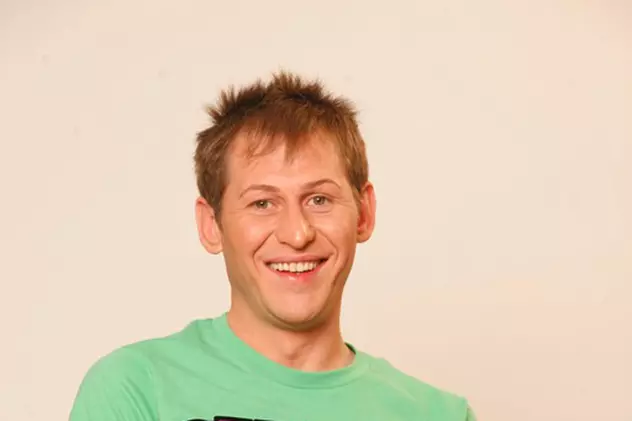 Căţeluşul Lui Mircea Solcanu, Muşcat De Ureche De Un Maidanez | Libertatea