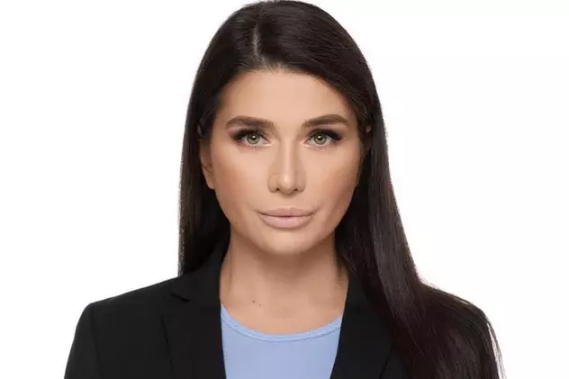 Imagini Cu Elena Băsescu Pe Micul Ecran, La Aleph News. E Angajată Pe ...