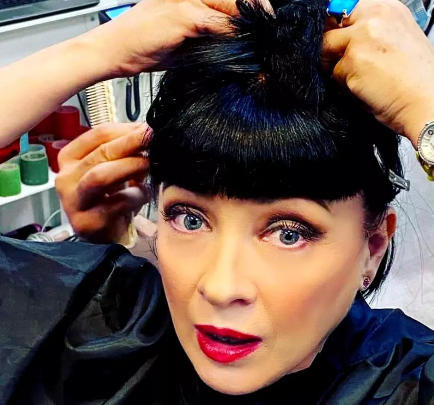 Neti Sandu A Dezvăluit Secretul Ei. De Ce Optează Pentru Aceeași ...