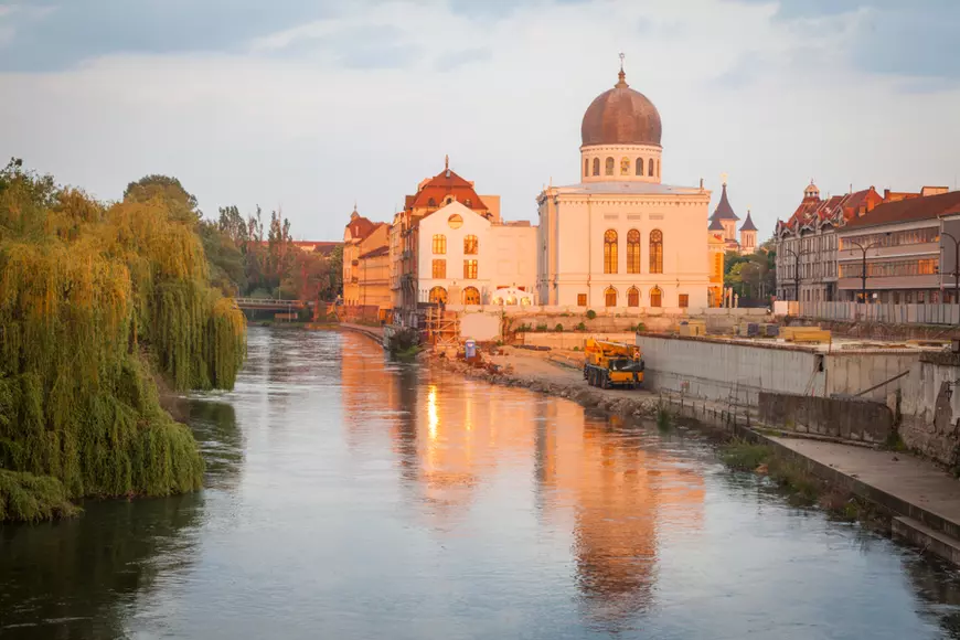 Locuri De Vizitat în Oradea - Cele Mai Apreciate Obiective Turistice ...