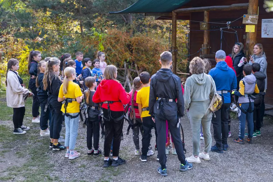 Copii Din Ucraina și România Au Făcut Sport împreună, La Gura Humorului ...