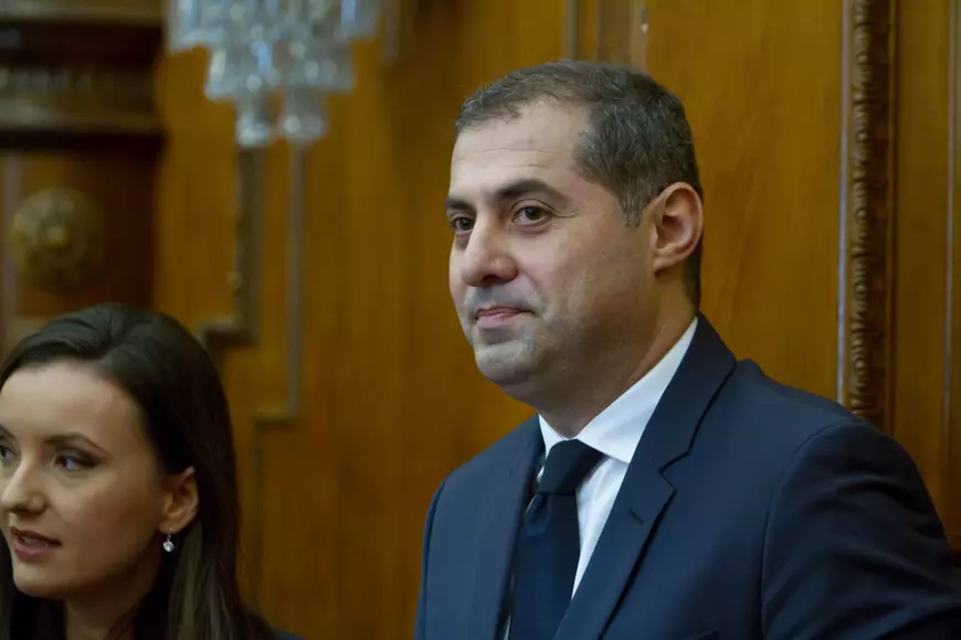 Atac La Guvern: „Înseamnă, Practic, O Confiscare A Unei Părți Din ...