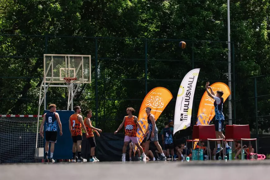 Iași Devine Capitala Sportului Urban: BCR Sport Arena Streetball Revine ...